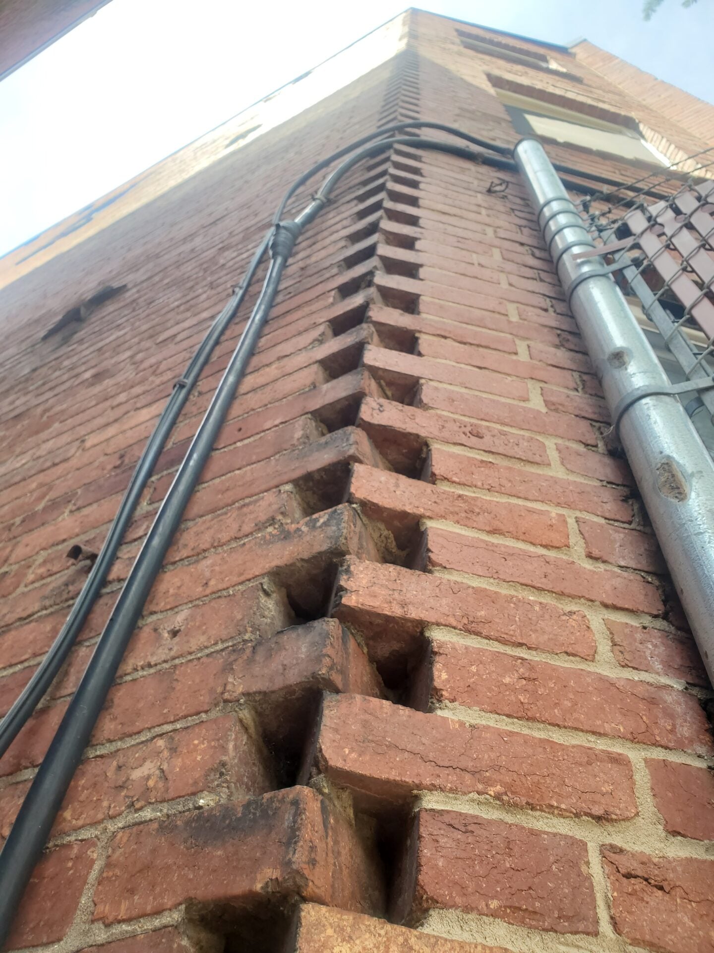 Pigeonhole Brick Wall Corners | Design Ideas & Solutions