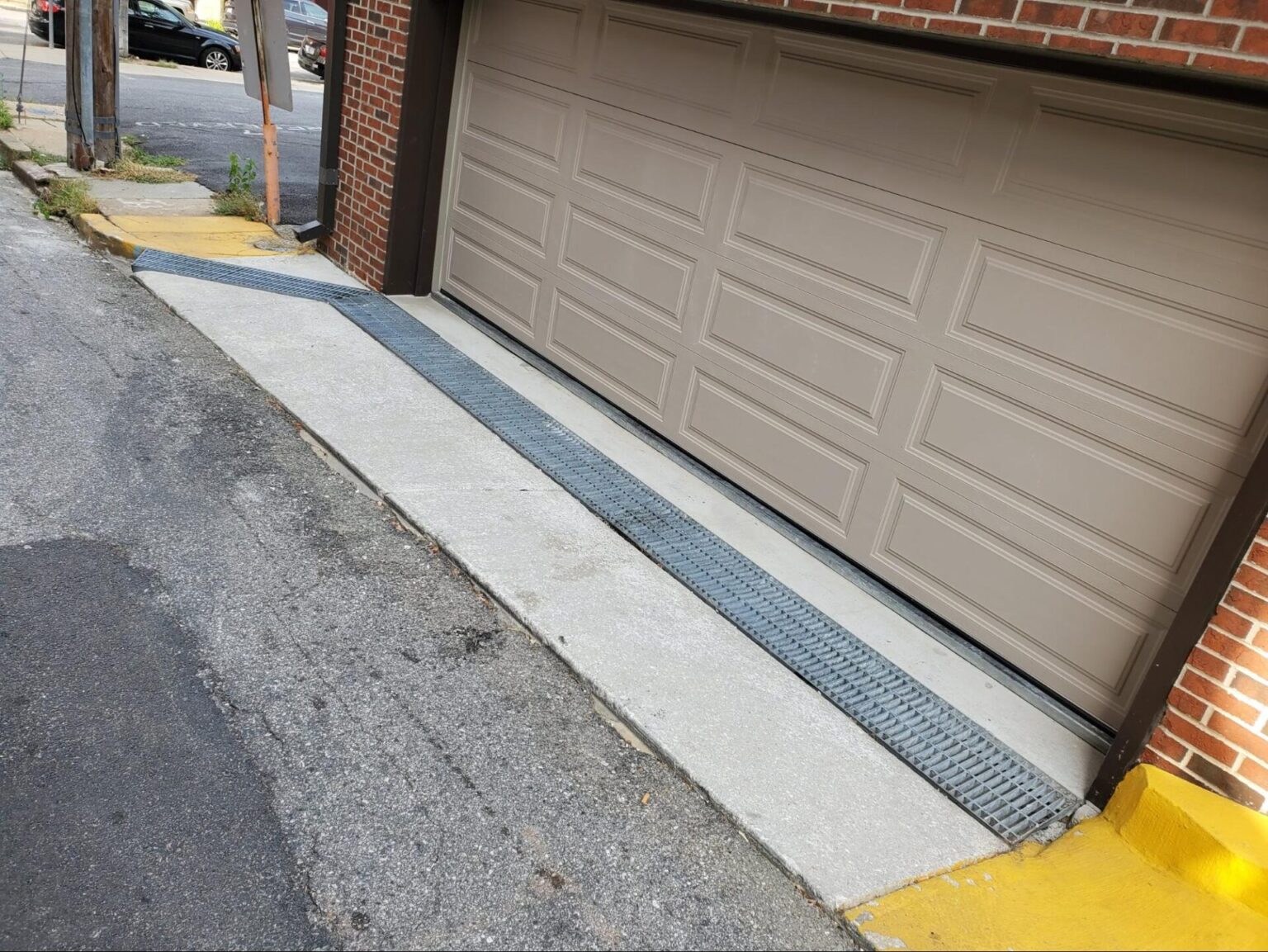 Trench Drains in Walkways and Roadways